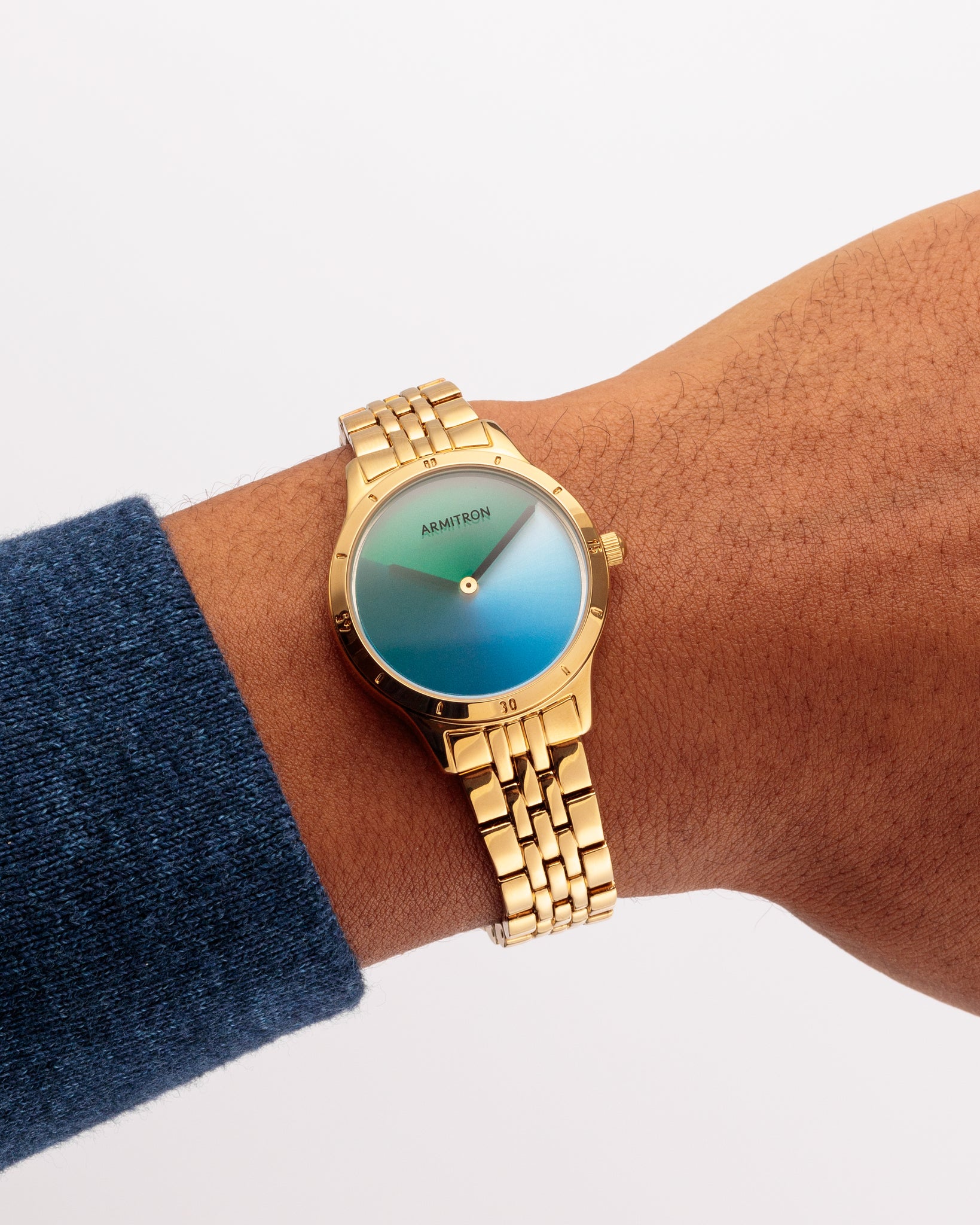 Prismatica™ | 33mm, Yellow Gold